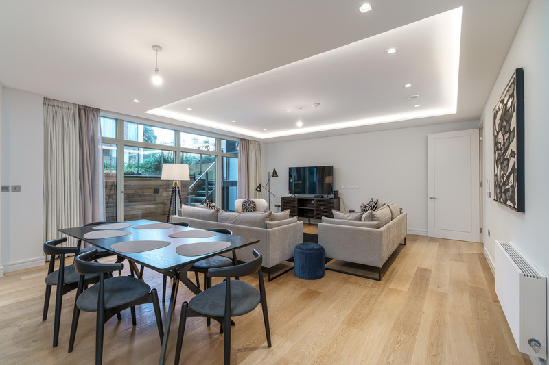 Townhouse for Rent in Ballsbridge | 2 The Burbidge, Lansdowne Place ...