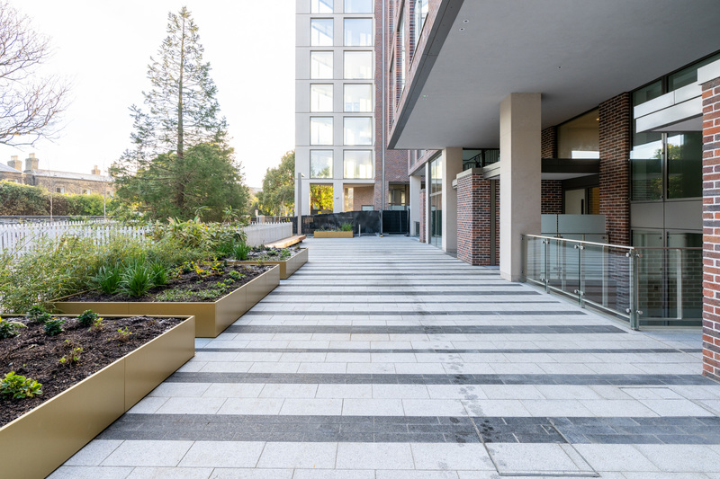 Townhouse for Rent in Ballsbridge | 2 The Burbidge, Lansdowne Place ...